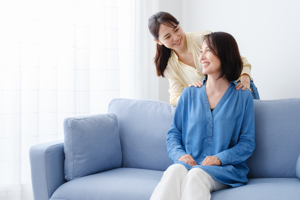 The best distance between you and your children is to maintain a "sense ...