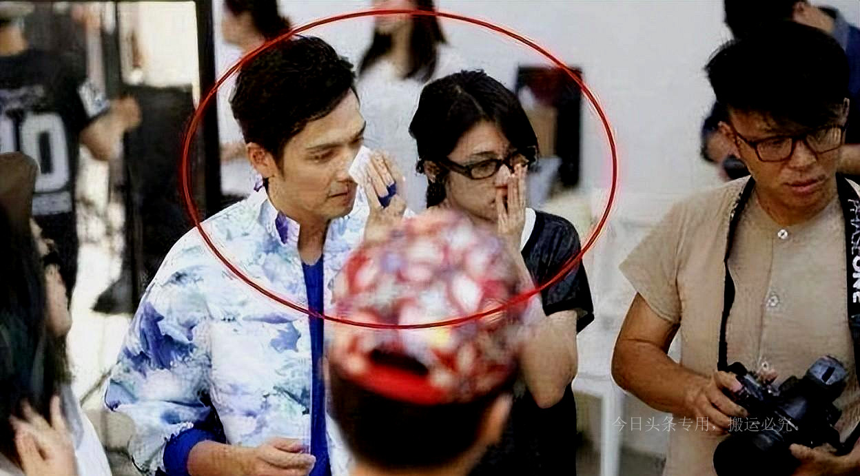 If you take care of the artist's daily life, you will have a chance to ...