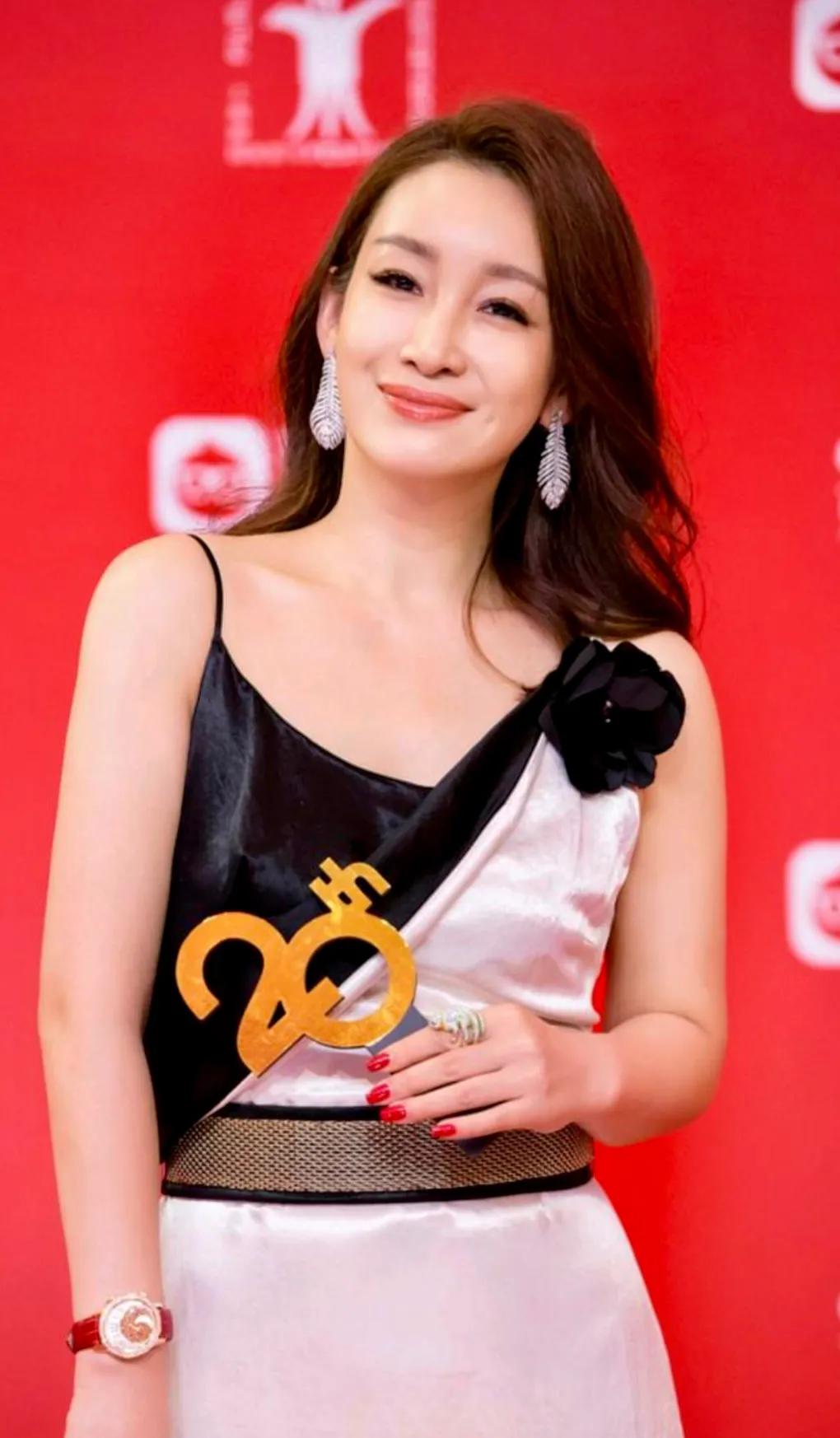 Qin Hailu (2) - iMedia