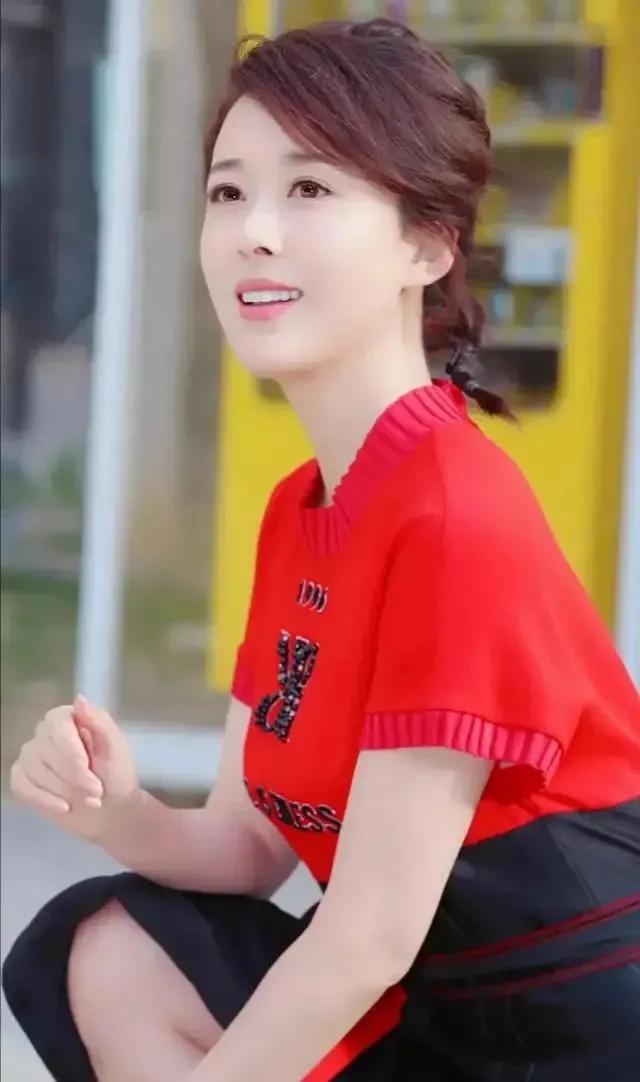 Yan Danchen, some beautiful photos - iNEWS