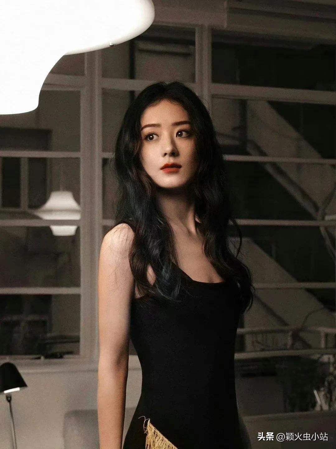 8.12 Entertainment: Zhao Liying, Zhang Yixing, Cheng Yi, Yang Ying ...