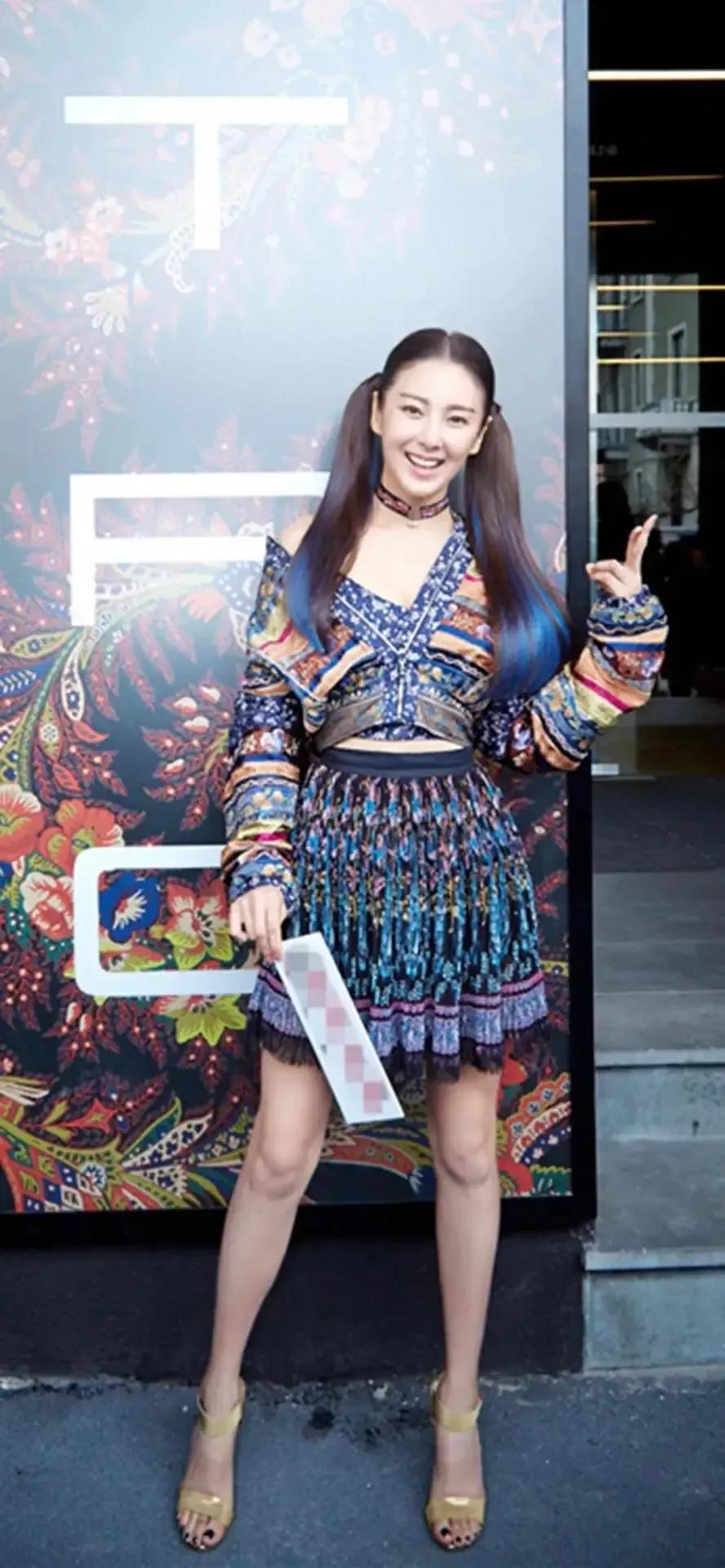 Beautiful Qin Lan and Zhang Yuqi - iMedia