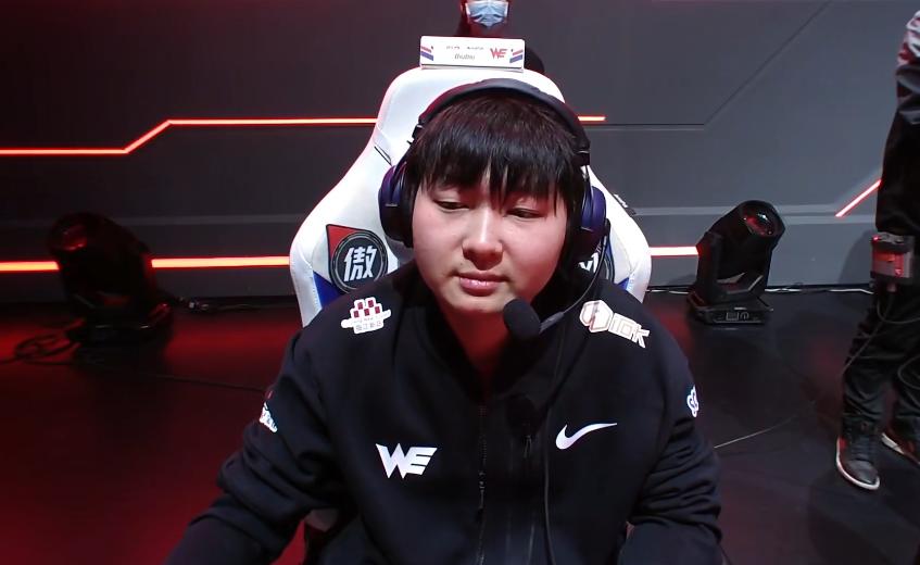 血脈壓制實錘？RNG不敵WE粉絲給出誠懇建議：把biubiu買過來吧 - 資訊咖