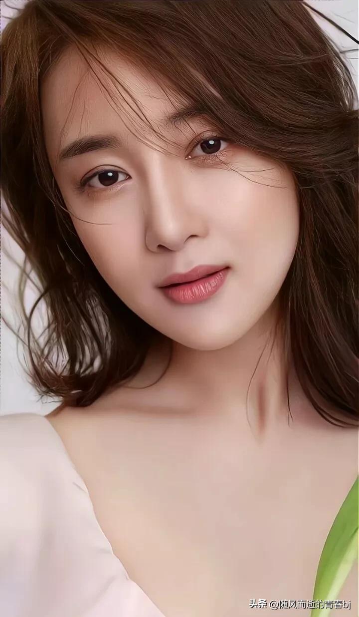 The star "Li Yixiao" is sweet, beautiful and sexy - iMedia