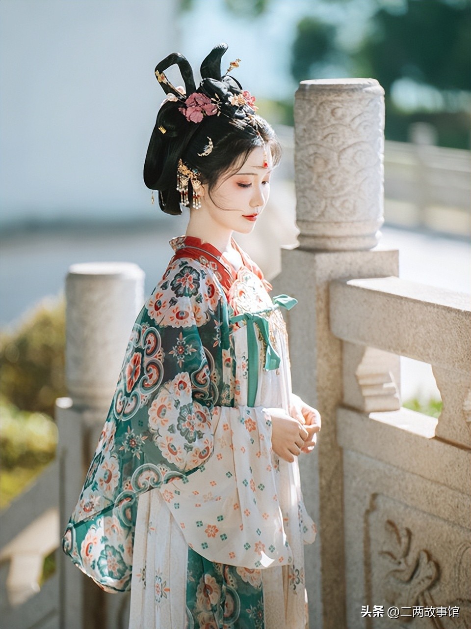 Recreating the makeup of historical Hanfu—those amazing historical ...