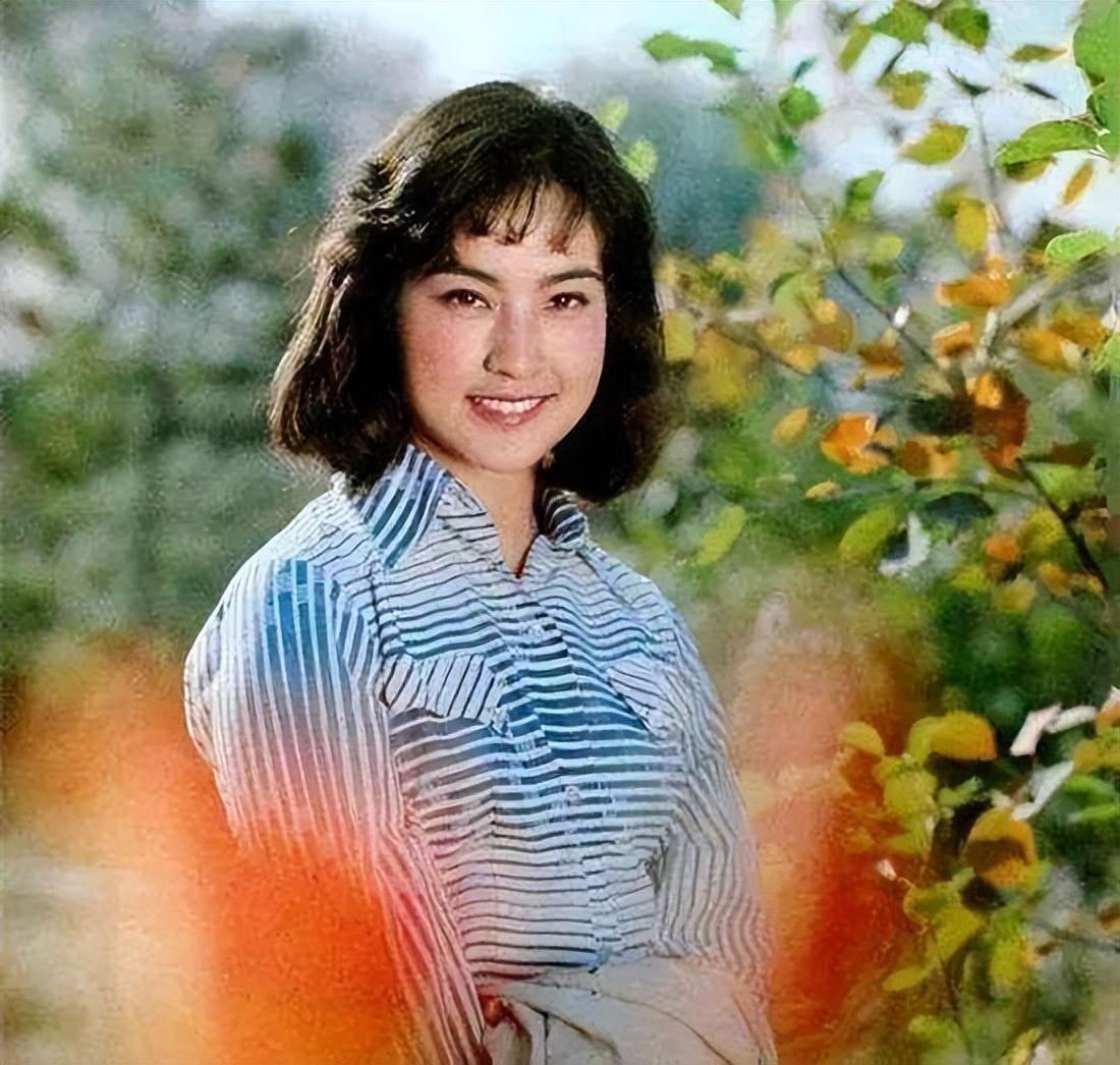 Her white bone spirit is a shadow of her childhood, but she broke off ...