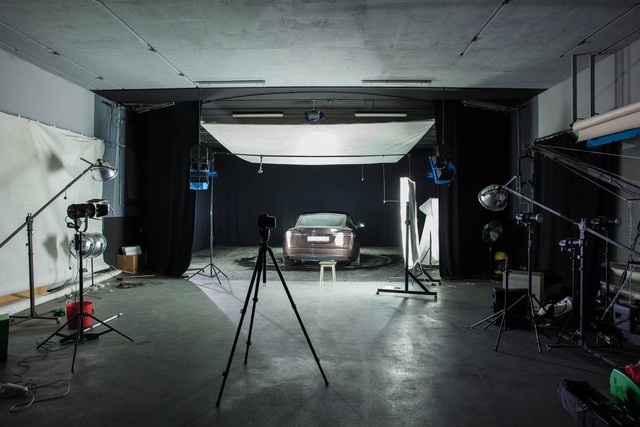The movie "Tesla" reveals Tesla's genius and legend, and records the ...