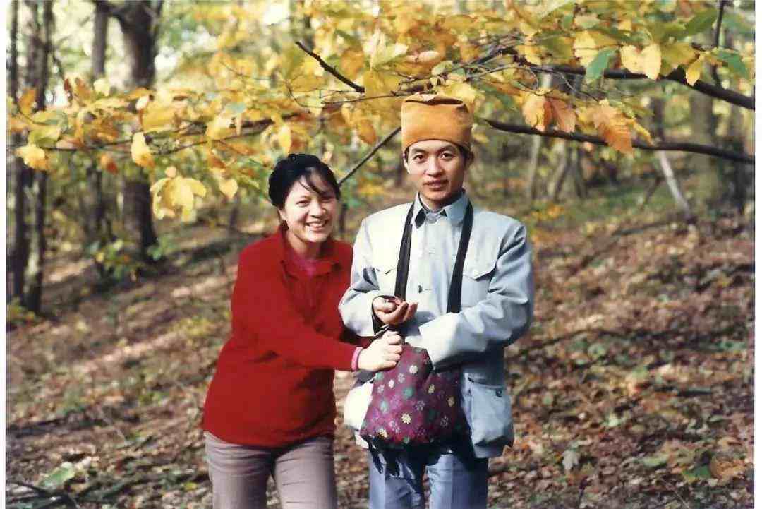 The poet Gu Cheng committed suicide after killing his wife. His lover ...