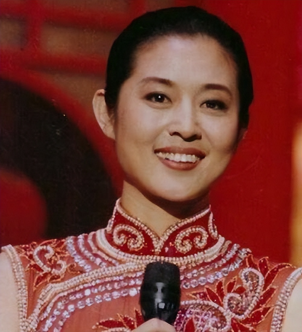 "Spring Festival Gala Goddess" Ni Ping: Chen Kaige abandoned me ...