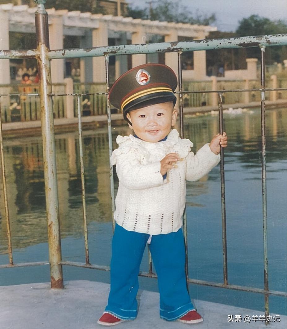 Sun Yue: She became popular with her song "I wish you peace". She ...