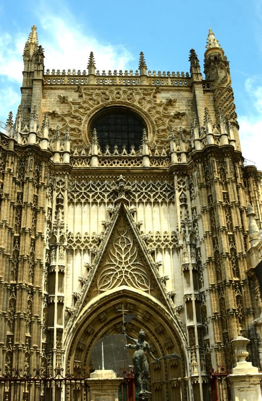 Seville Cathedral: A Representative of Spanish Gothic Architecture and ...