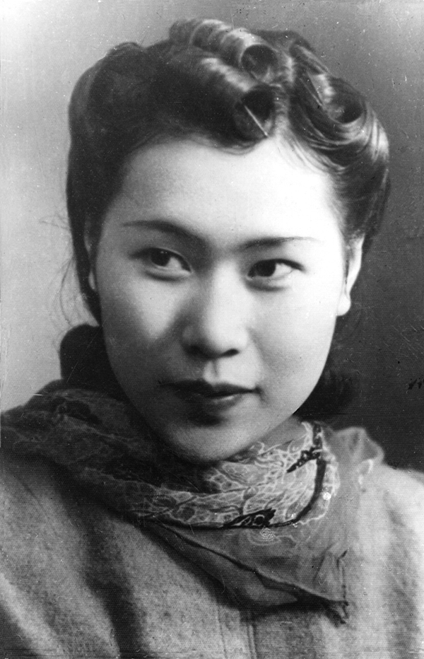 Liao Jingwen: When she was 19, she fell in love with a 47-year-old ...