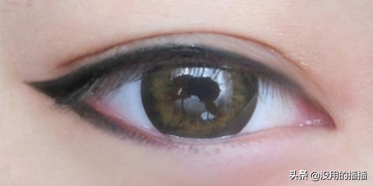 Danfeng eyes are the beauty of the East, squinting is not - iMedia