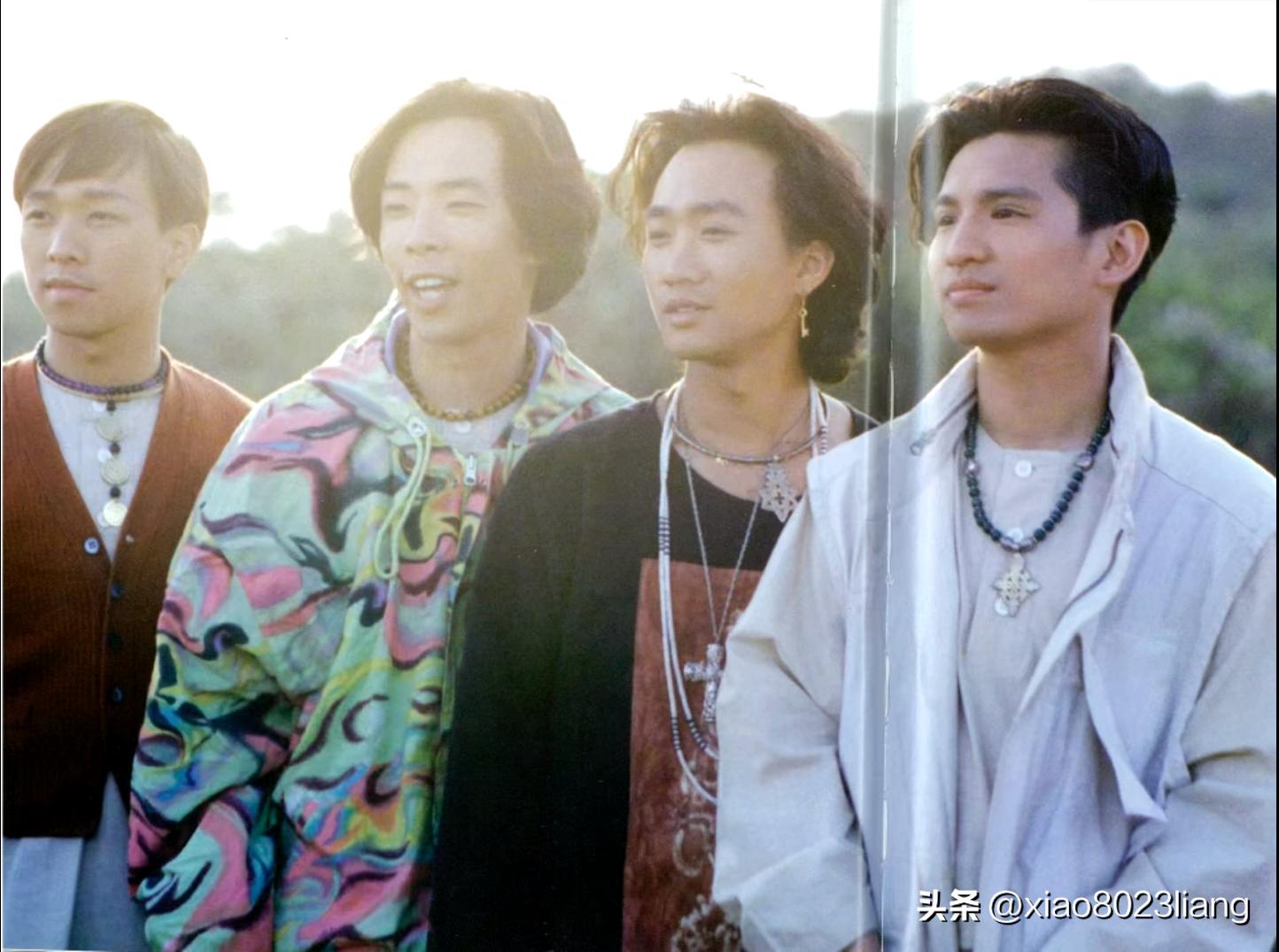 "Sewing Machine Band" catches up with the stars and catches up with the ...