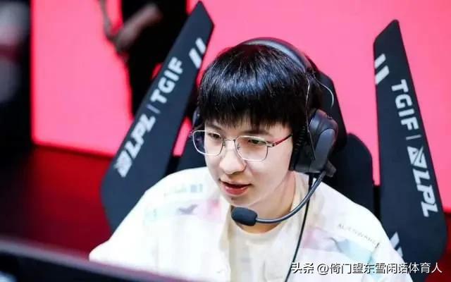 勇往直前，英雄聯盟電競選手——Elk趙嘉豪 - 資訊咖