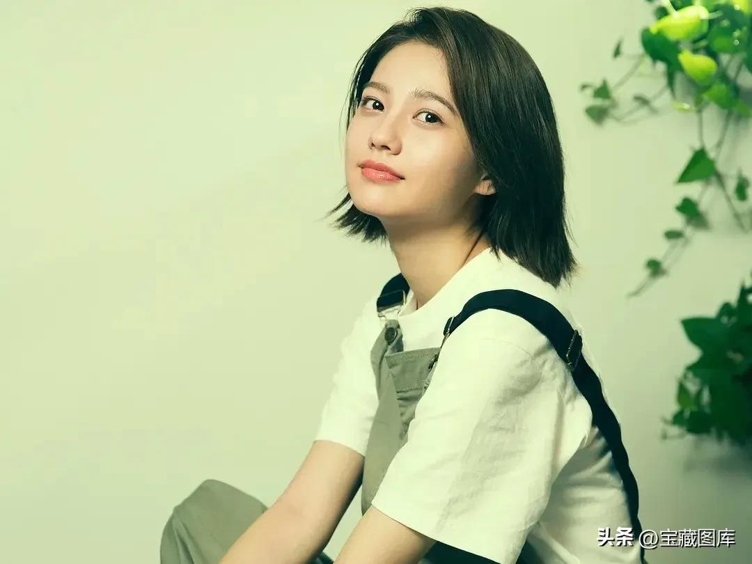 The star journey of popular star Jiang Peiyao - iNEWS
