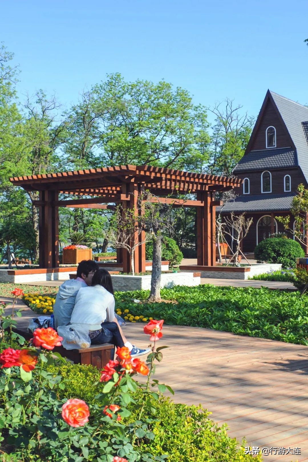 In March, what are the good places for outing in Dalian? - iNEWS