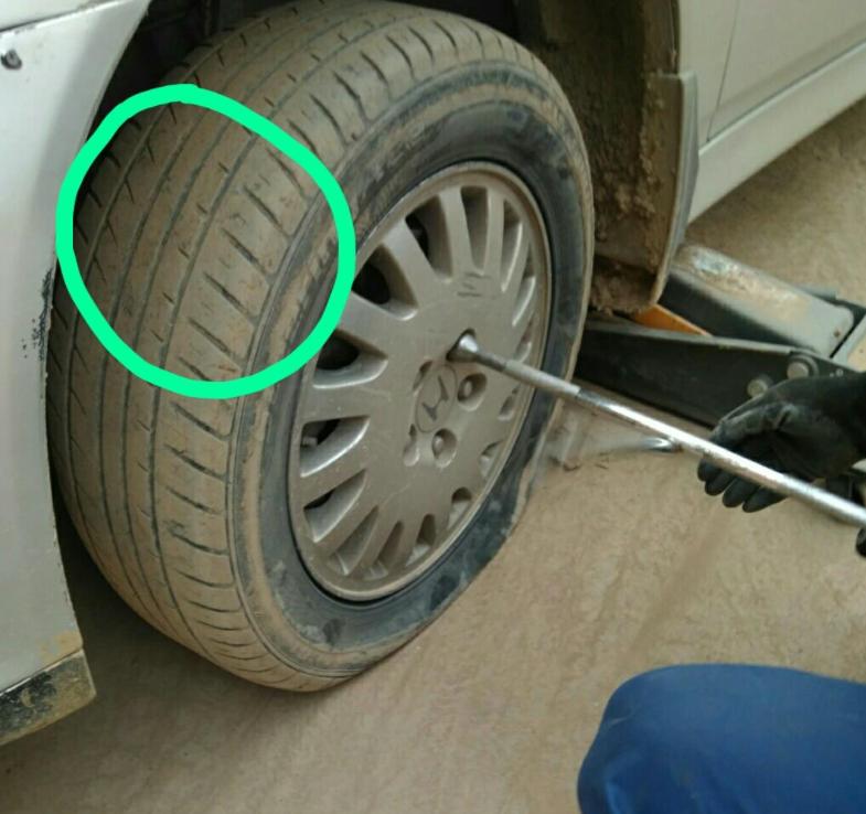 Can you continue to drive if the tire is punctured? Remember this ...