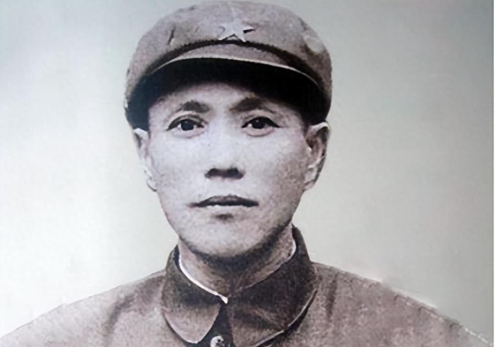 After the Anti-Japanese War, when Luo Ronghuan went to the Northeast, Cheng Shicai asked: What ...