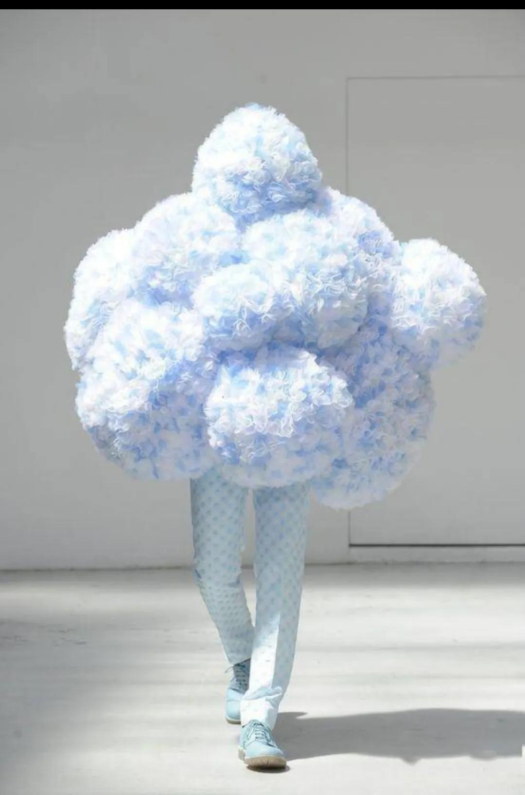 Do you dare to wear such wonderful clothing designs? - iNEWS