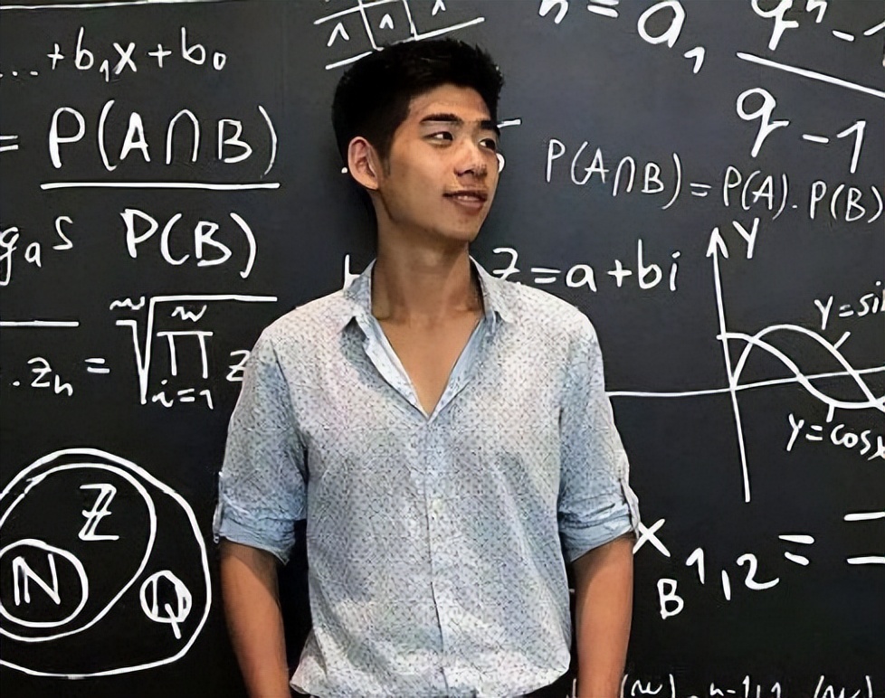 Xin Qilong: Harvard genius, married the daughter of the gambling king ...