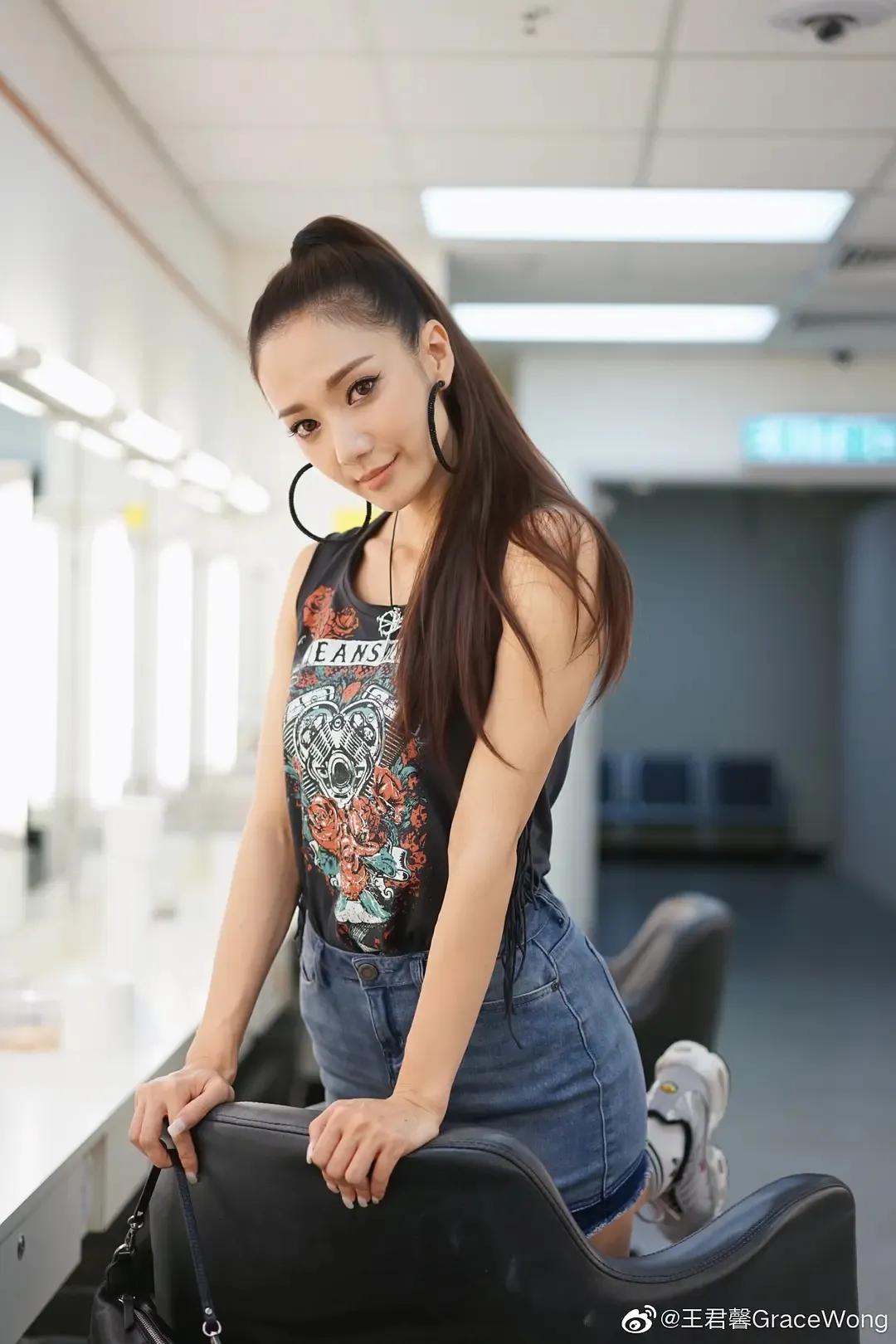 Wang Junxin's photo 2 - iNEWS