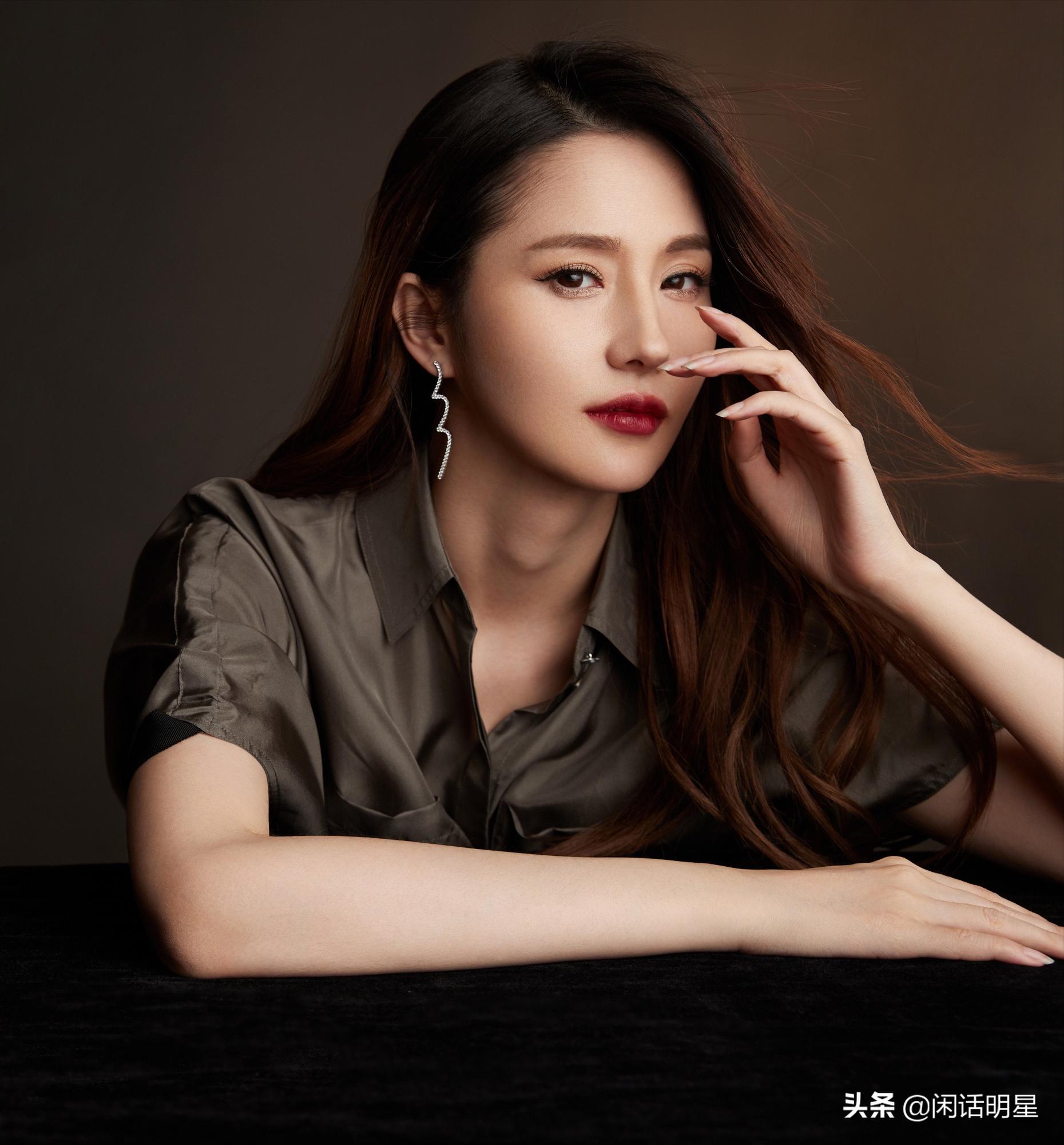 The 3D goddess Lan Yan, has been renamed Lan Xinyan, she is a rich ...