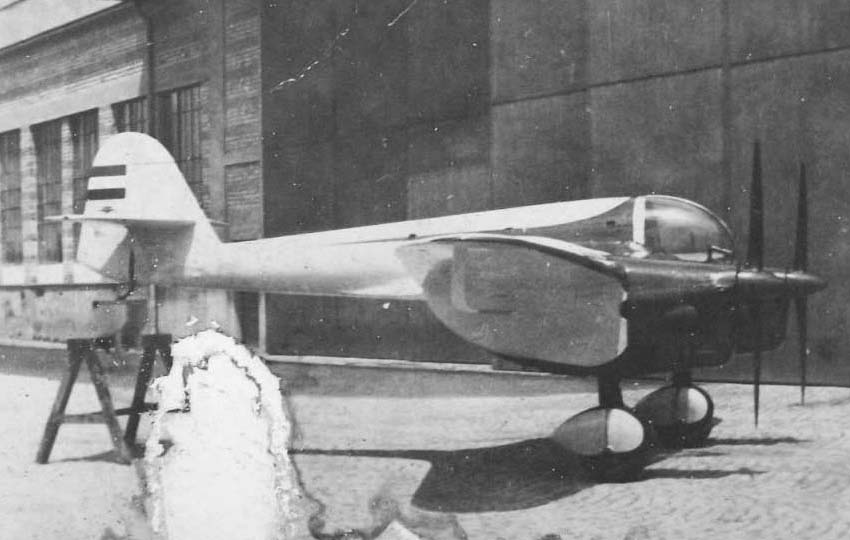 Interesting aircraft 7 flying on its stomach - Yugoslav Icarus 232 and ...