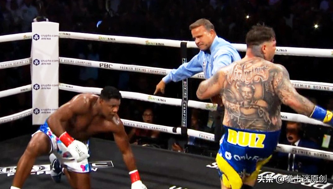 "Little Fat" Ruiz knocked down "King Kong" Ortiz 3 times, and finally ...