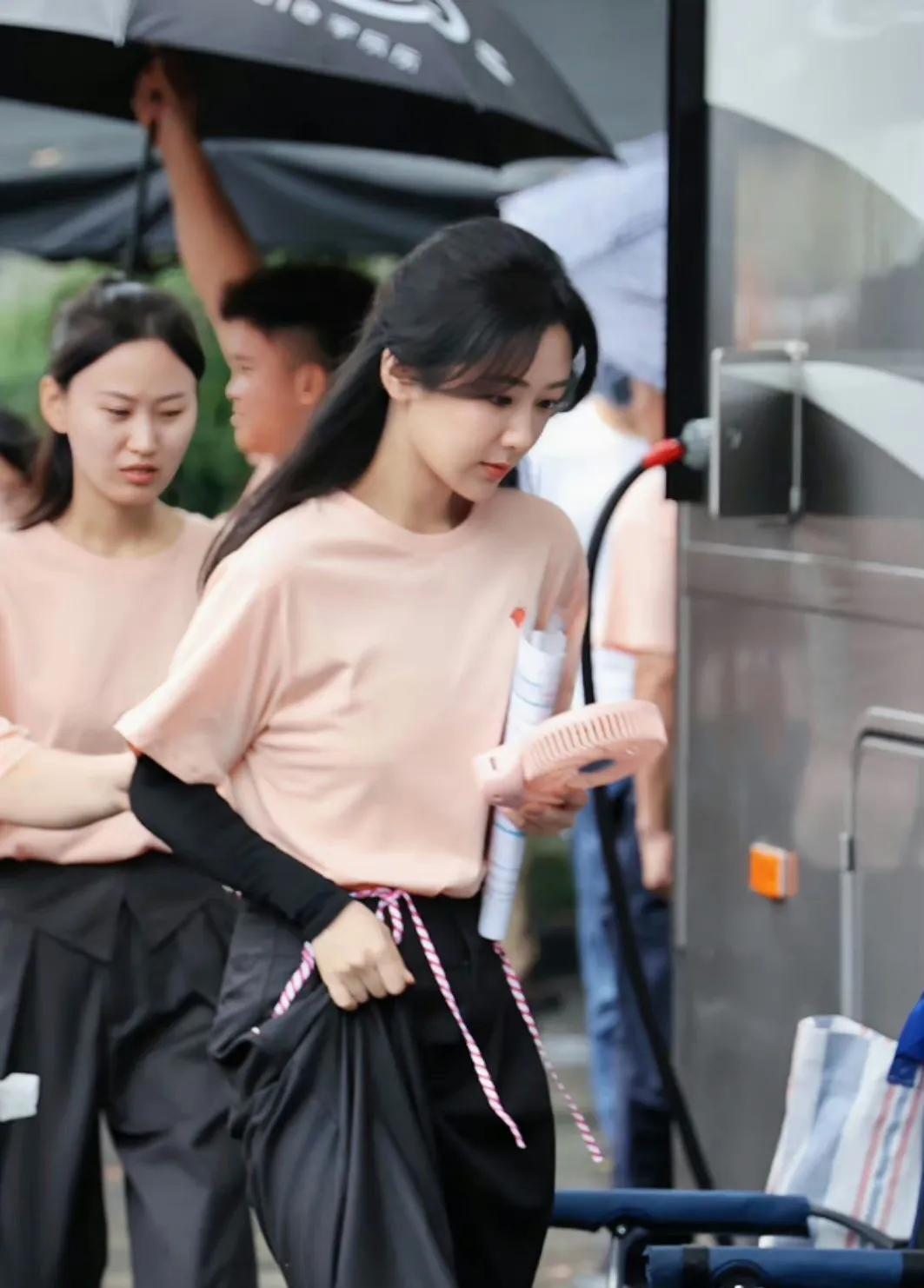 Yang Zi and Xu Kai's new drama "The Story of Cheng Huan" is coming to ...