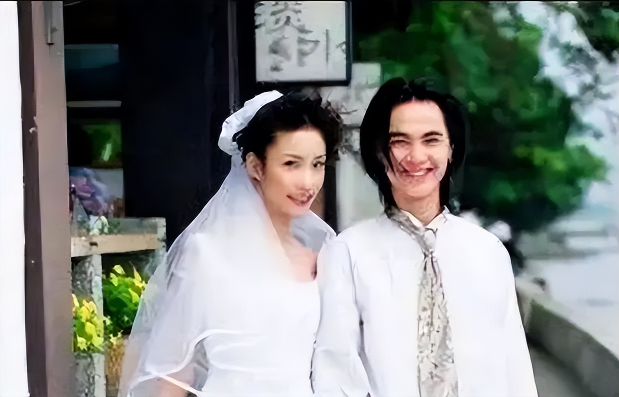 The most beautiful host of CCTV passed away! Pushing the wrong door and ...