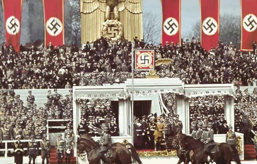 The German military parade at its peak on the eve of World War II - iNEWS
