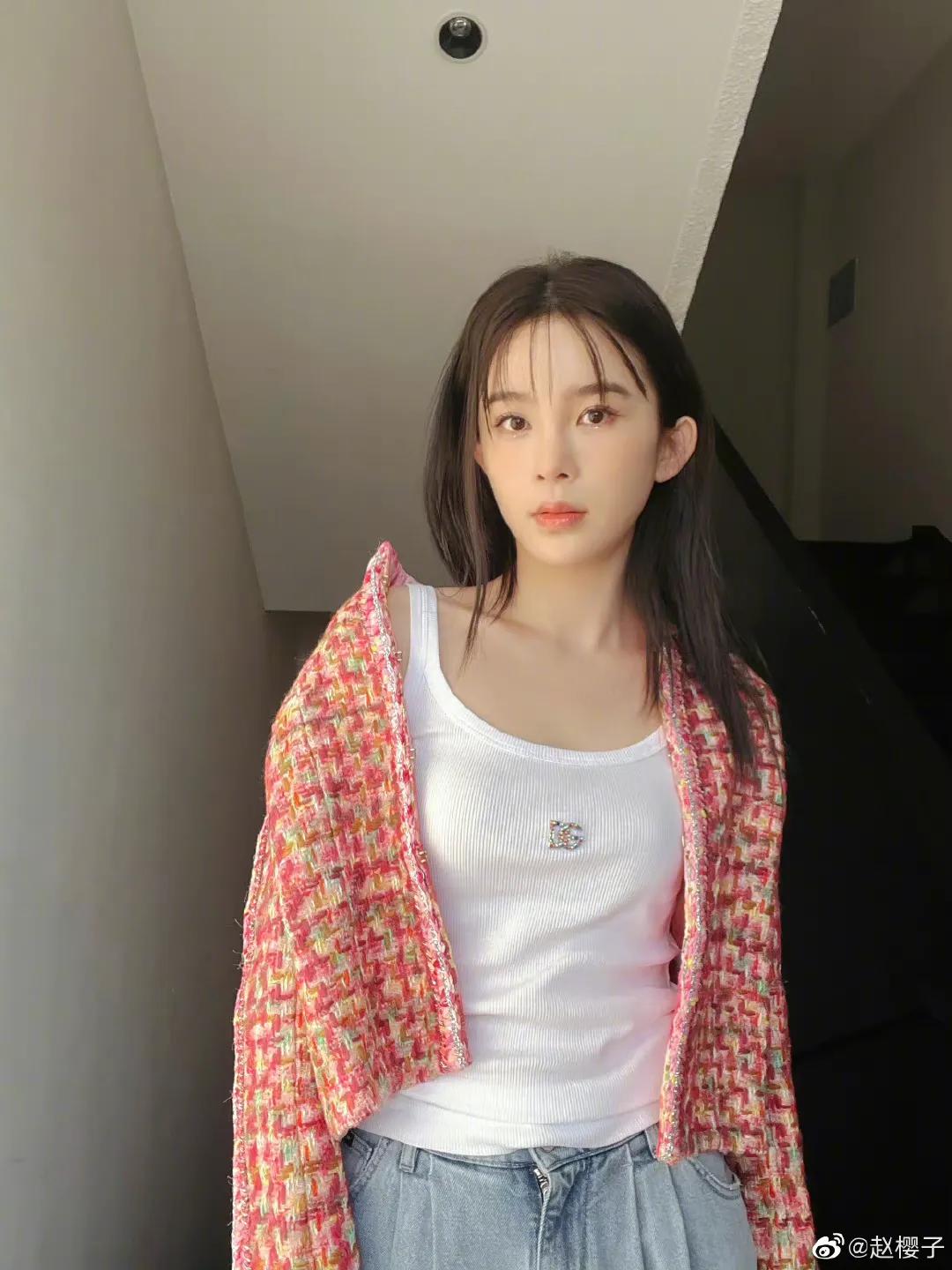 Zhao Yingzi, who called her husband in the live broadcast room, had a ...