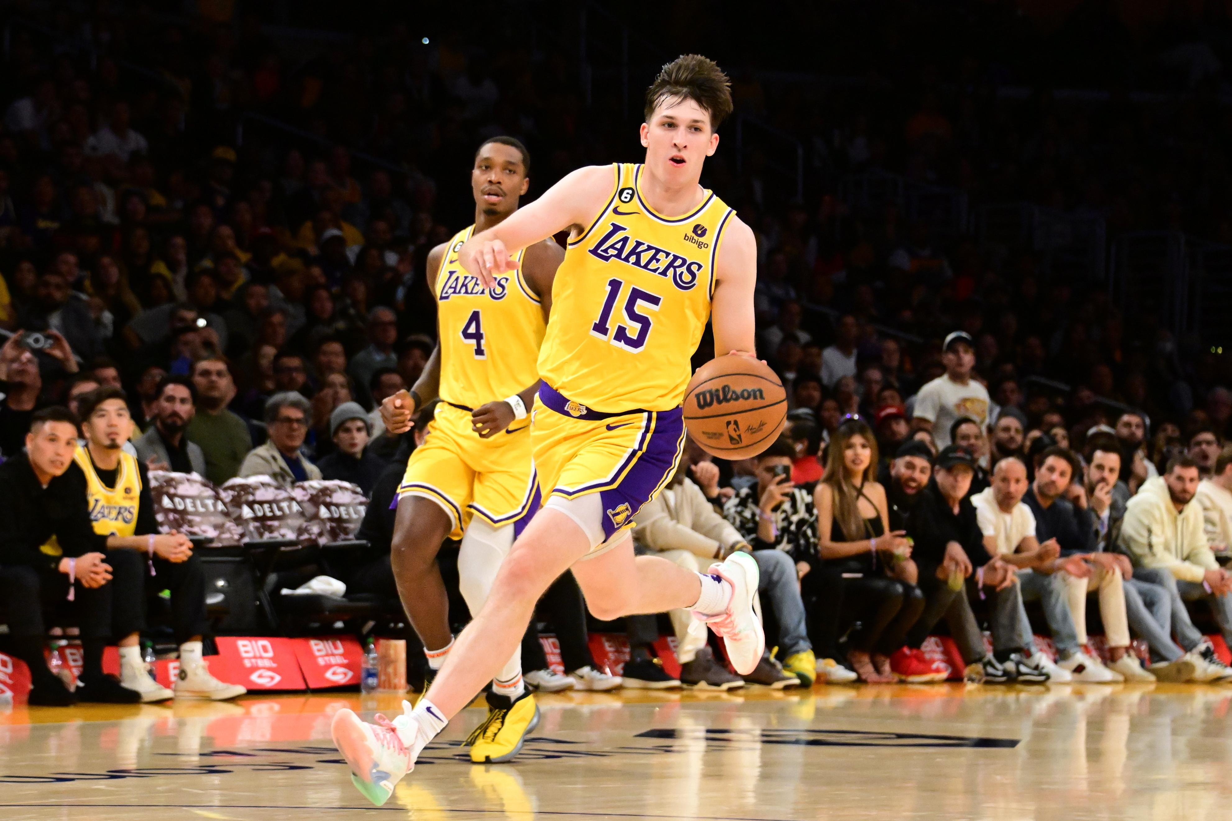The savior of the Lakers, Reeves has become a fig leaf for the Lakers ...