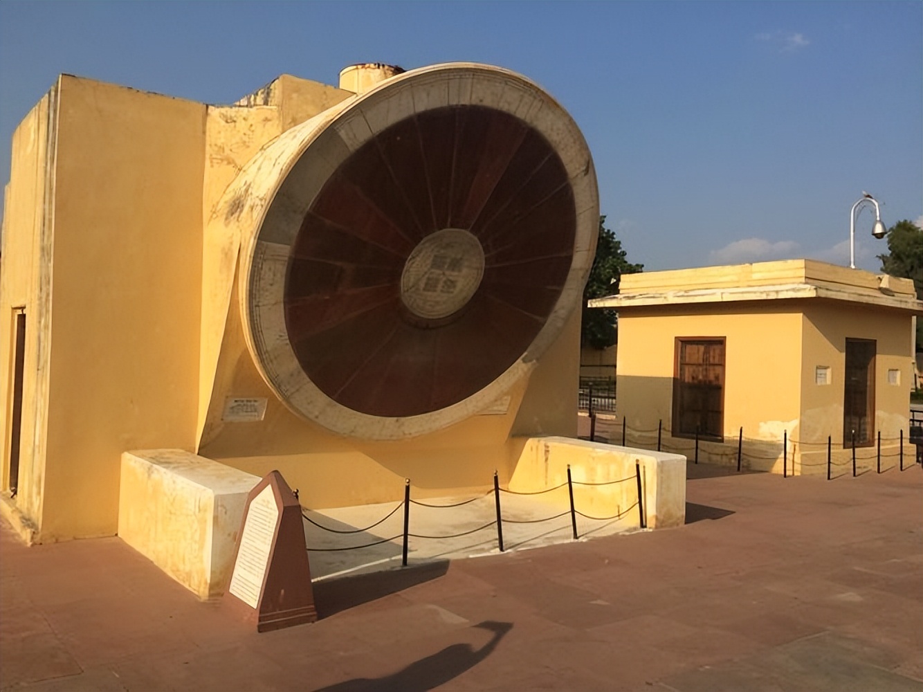 What are the characteristics of ancient Indian astronomy and cosmology ...