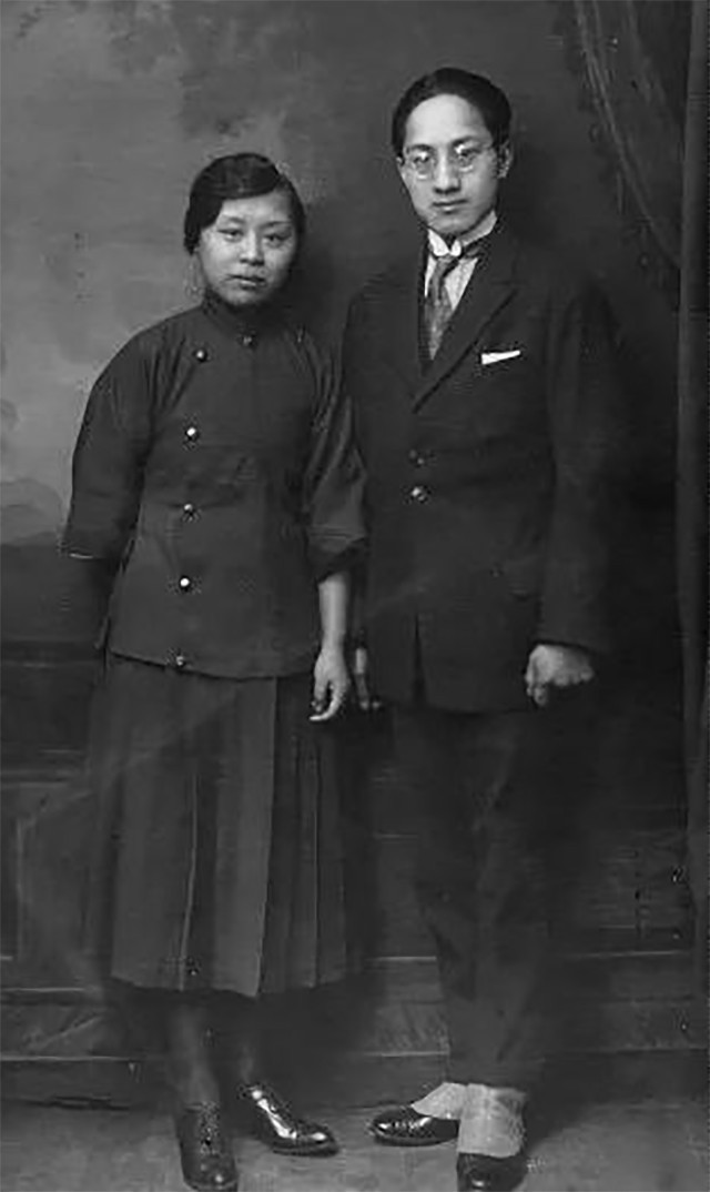 Eight years after the divorce, Xu Zhimo begged Zhang Youyi for this ...