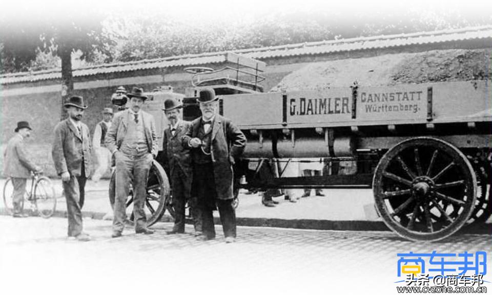 Quest: What did the world's first truck look like in 1896?which company ...