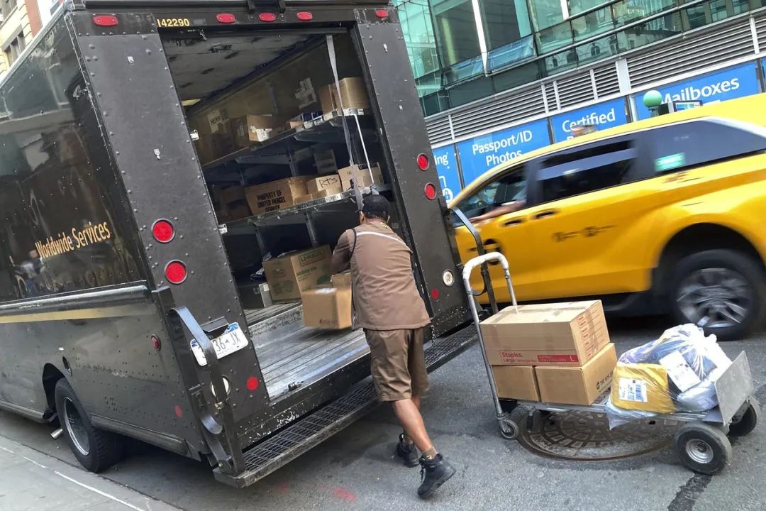 More than 340,000 UPS workers plan to strike! Are cross-border e ...