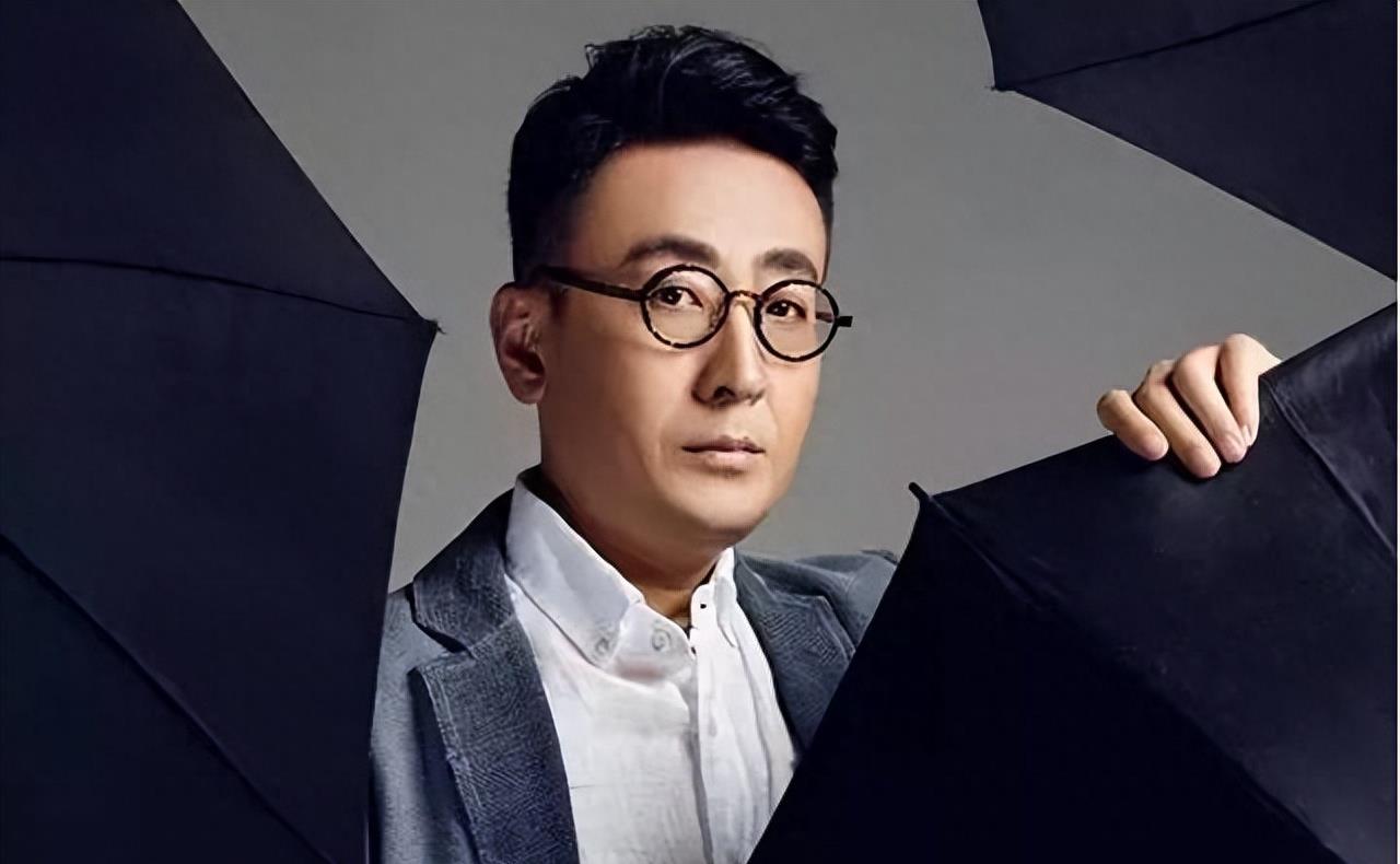 Dou Wentao attracted all the beauties and slept in the beds of two ...