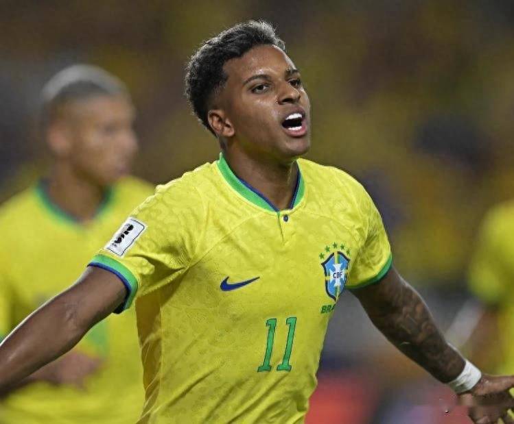 Brazil swept its opponents with 5 goals. Neymar surpassed Pele to ...