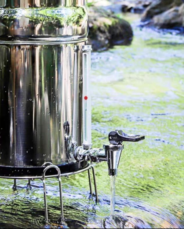 When camping in the wild, drinking water is no longer a problem ...