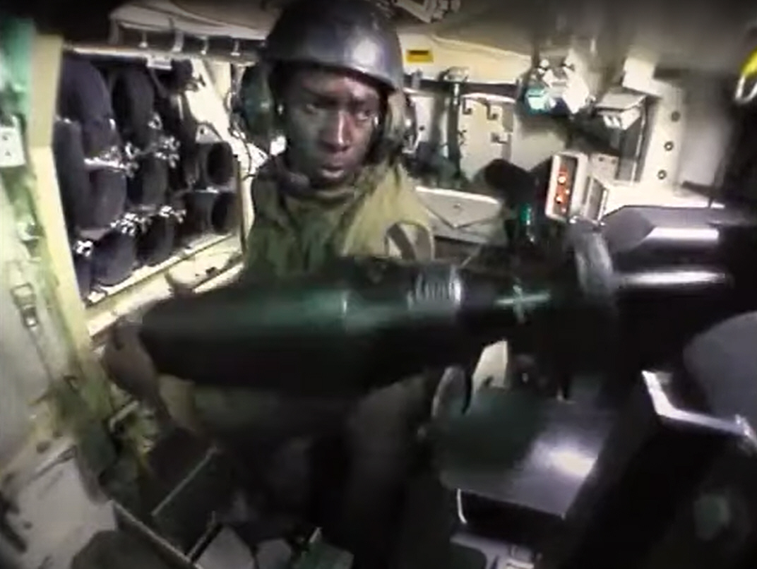 Does a Russian-made tank autoloader take 10 seconds?American tanker: I ...