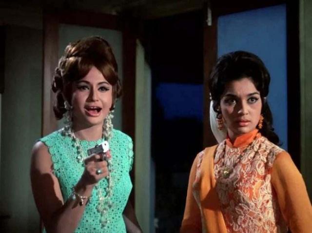 Revisit old Indian movies The Wanderer and Caravan - iNEWS