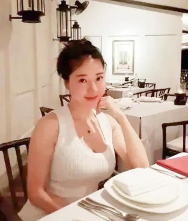 There are always ups and downs in life, but time always moves forward. Brother Qiang and Ms ...