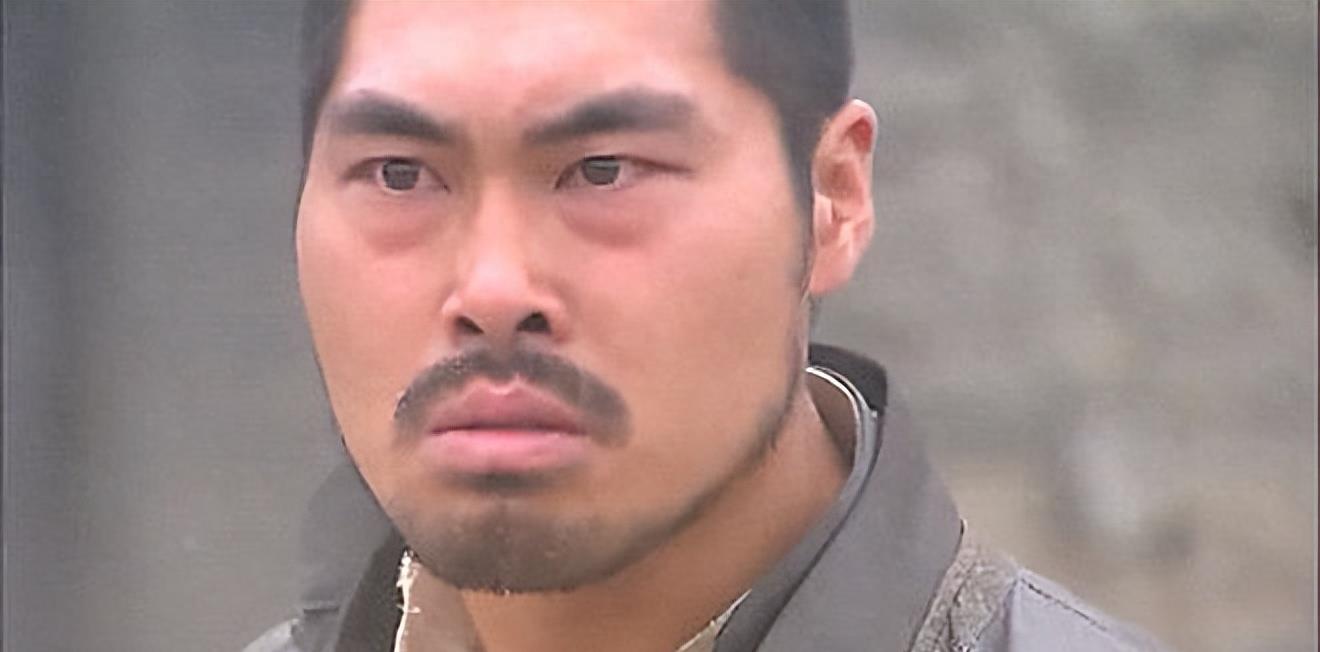 Stop insulting the audience's intelligence. The outrageous gangster ...