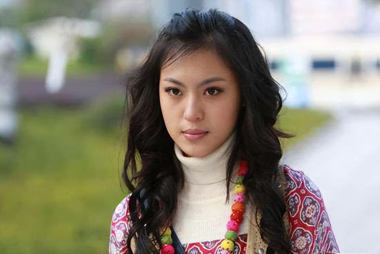 Actor Zhou Fang, although Zhao Liying's poorest girlfriend, married her first love and reaped ...