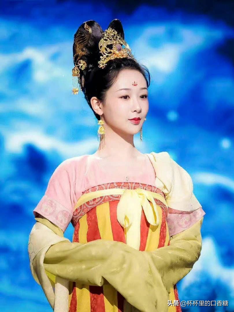 The actress's extravagant style!Yang Miqing pretends not to lose "Ruyi ...