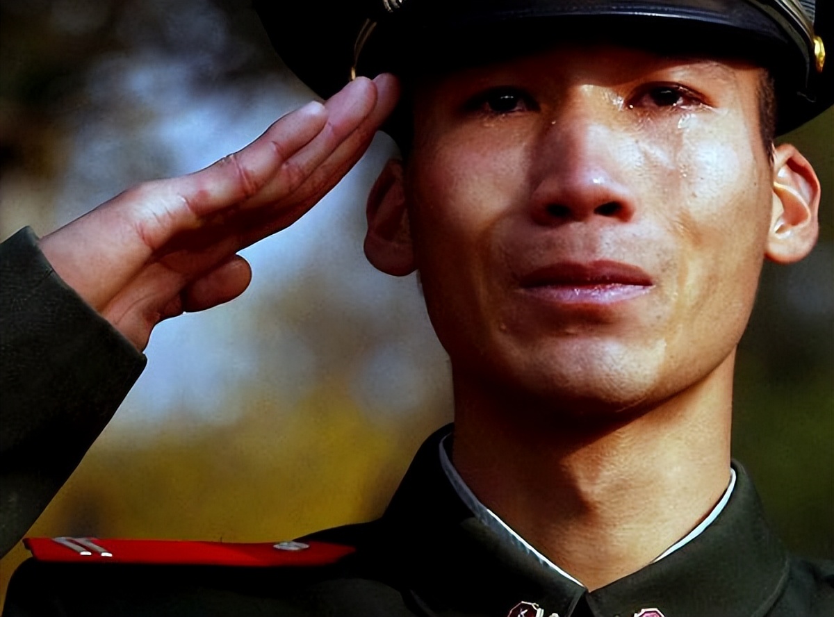 After the hot-blooded man retired from the army, he wrote this song for ...
