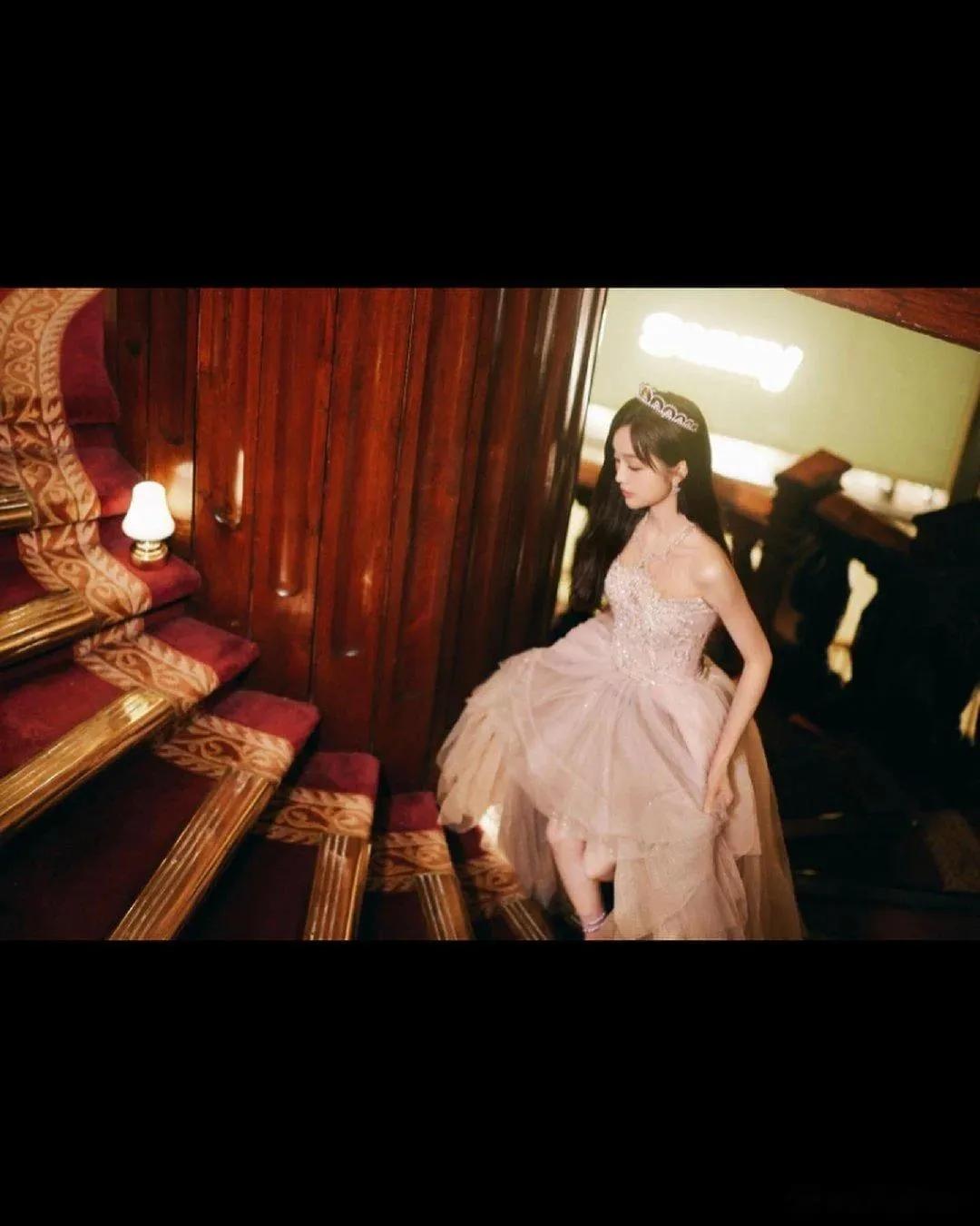 Wu Xuanyi's fugitive princess is online - iMedia