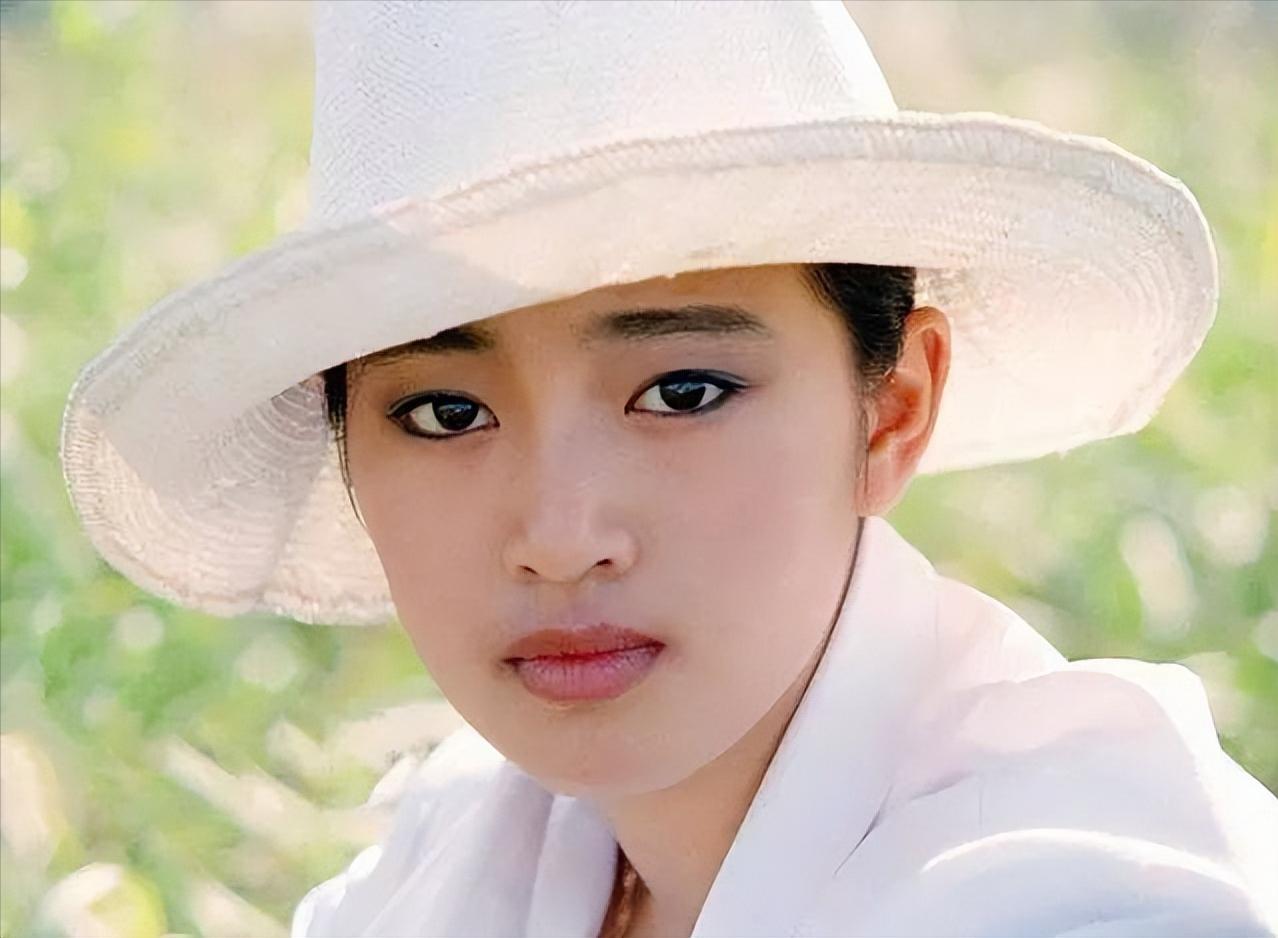 Gong Li: Married to a 70-year-old French man, willing to be his fourth ...